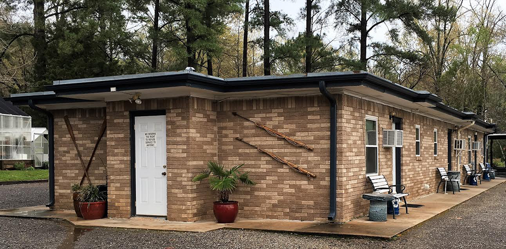 Scenic View Motel & RV Park - Passport America Camping & RV Club