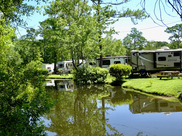 Lake Aire RV Park - Passport America - The ORIGINAL 50% Discount ...